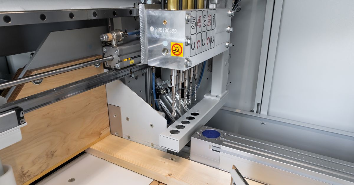 Detail - MICHAEL WEINIG (UK)