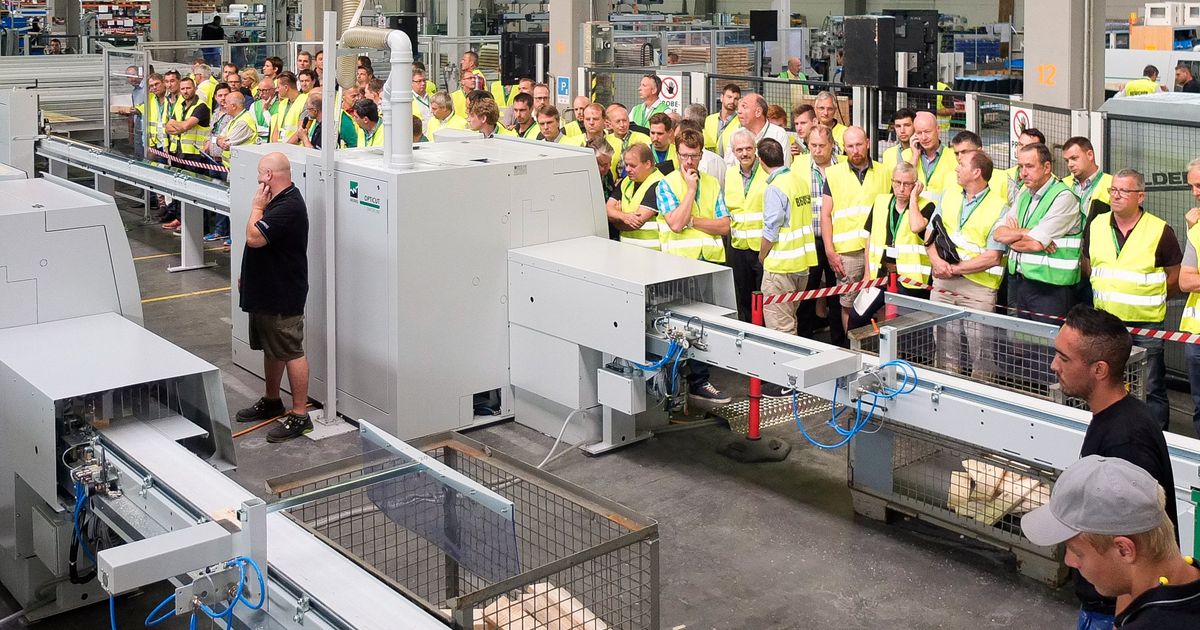 Detail - MICHAEL WEINIG (UK)